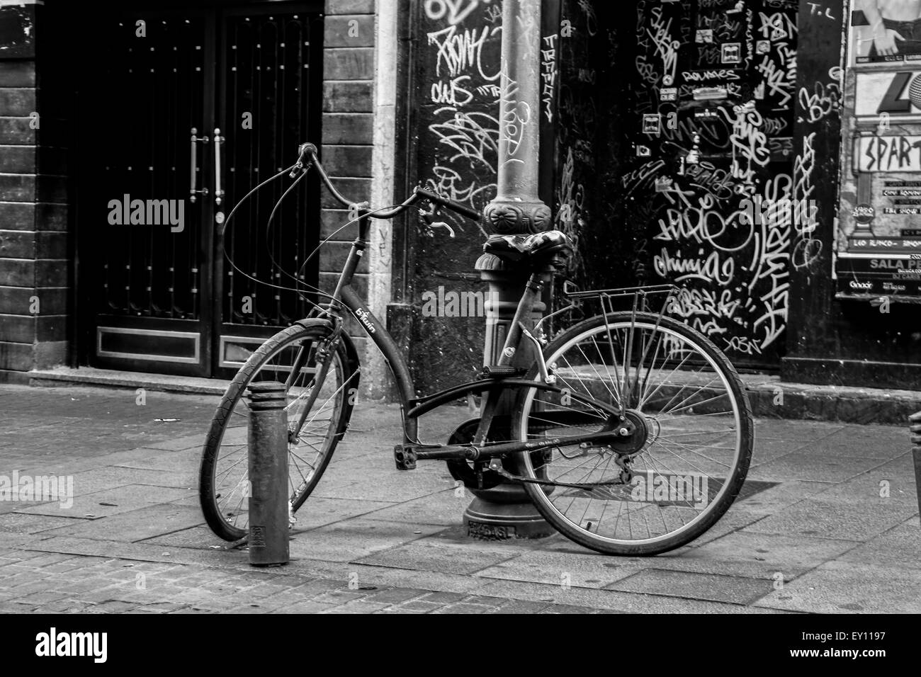 Bicycle commuter Black and White Stock Photos & Images - Alamy