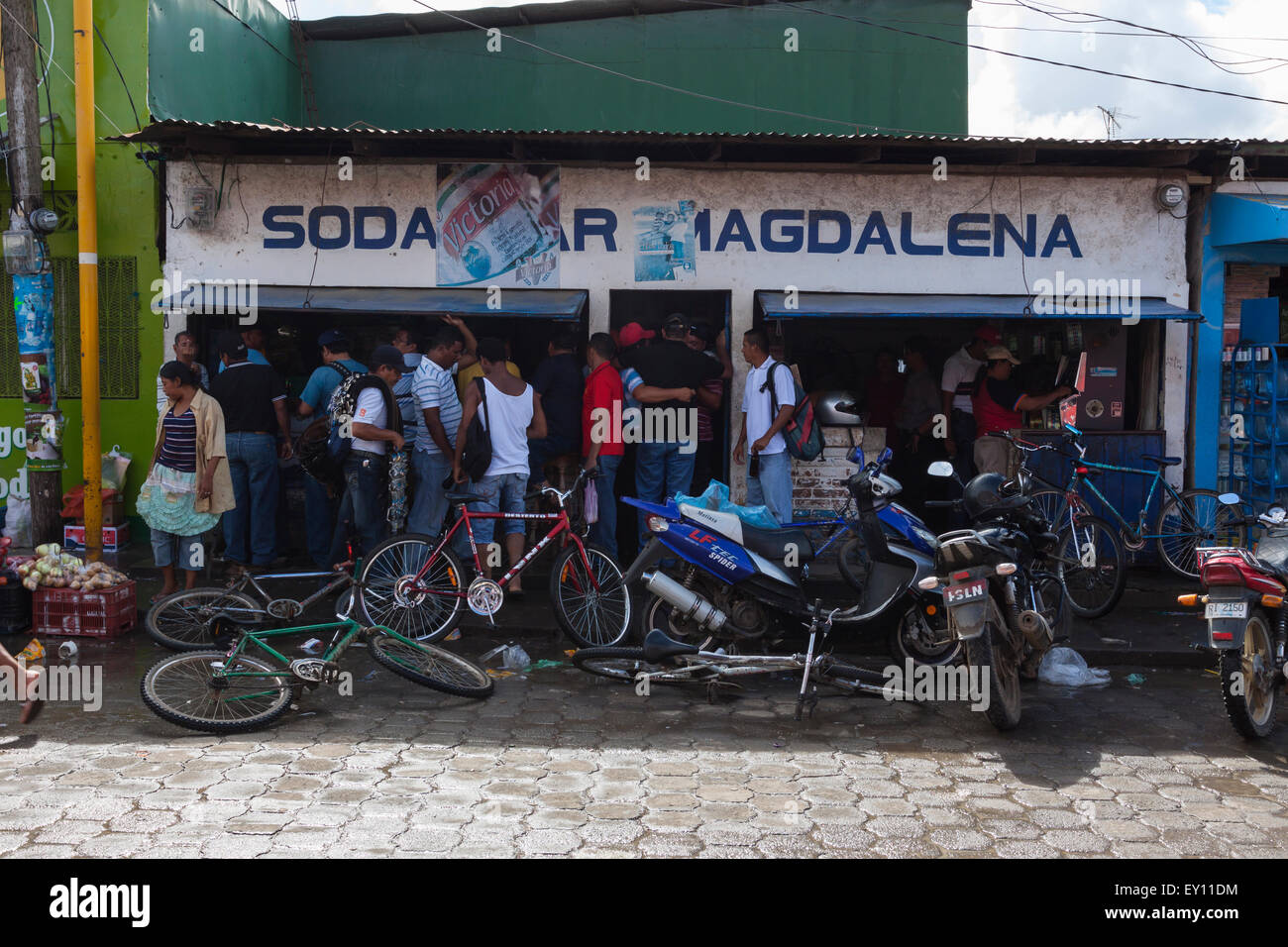 Street pub called Soda Bar Magdalena in Rivas, Nicaragua Stock Photo ...