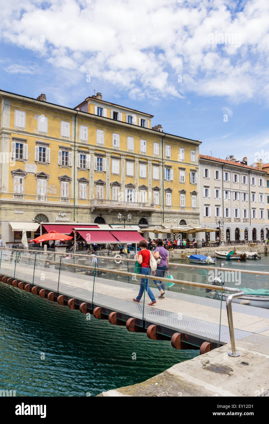 People walking across the Ponte Curto, Trieste, Italy Stock Photo - Alamy