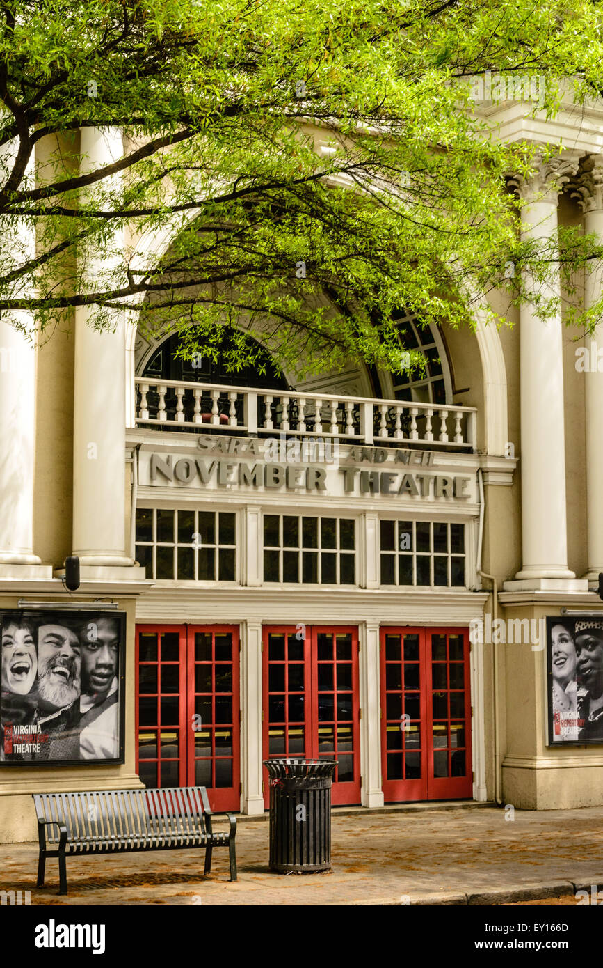 Sara belle and neil november theatre hi-res stock photography and ...