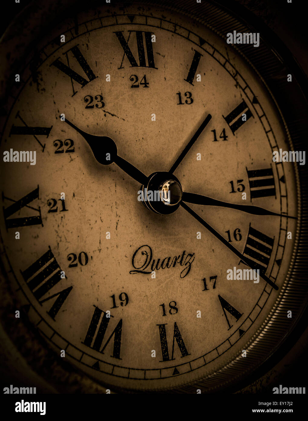 Vintage retro clock face Stock Photo - Alamy