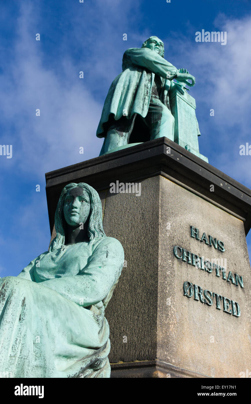 Stone sculptures in Orsted park, Copenhagen, Denmark Stock Photo - Alamy