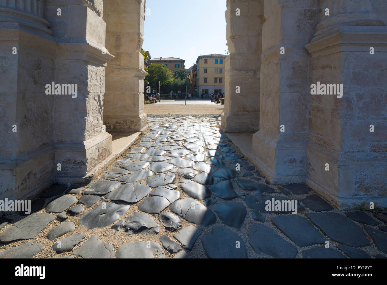 Gavi arch verona hi-res stock photography and images - Alamy