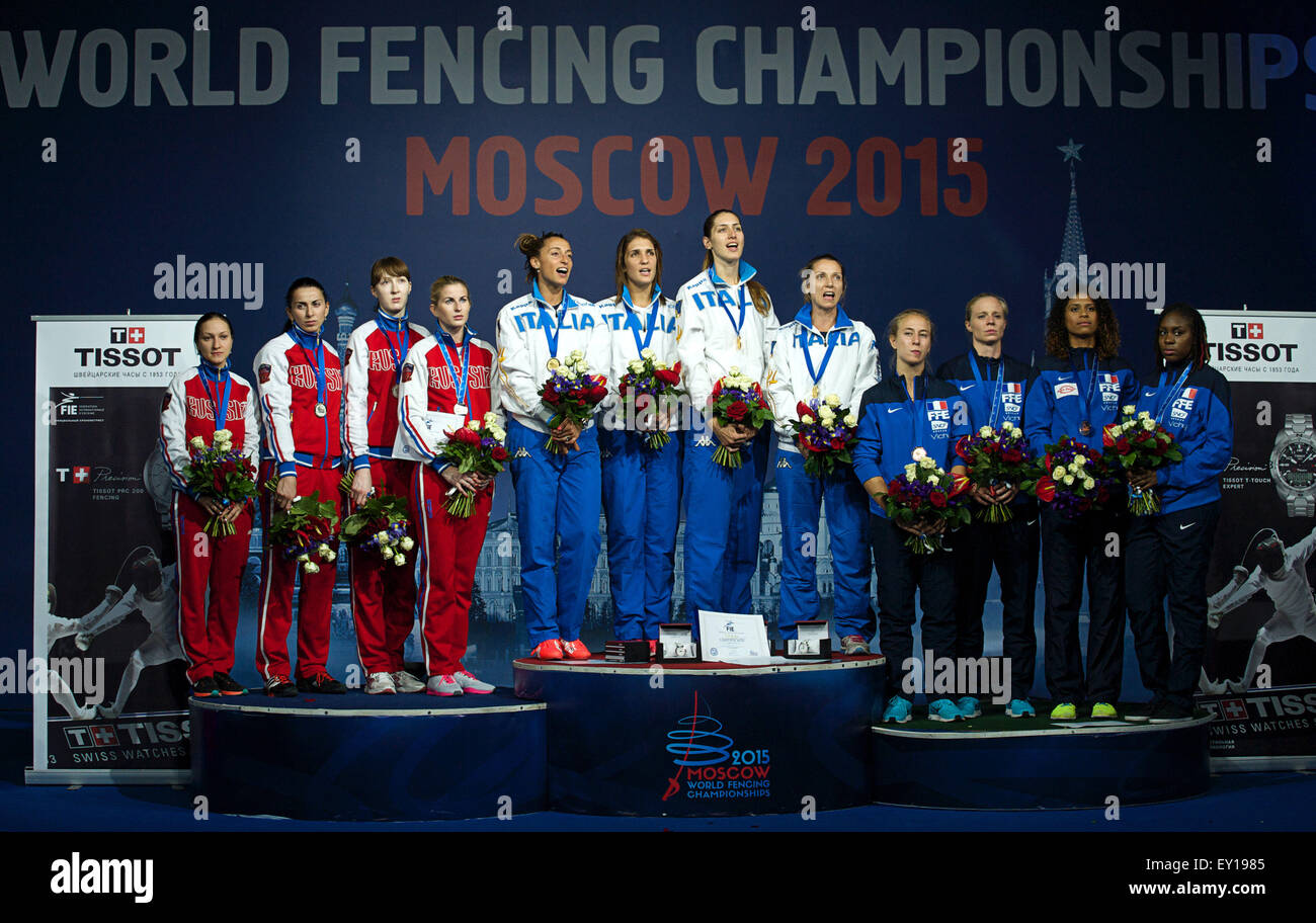 French fencing team hi-res stock photography and images - Alamy