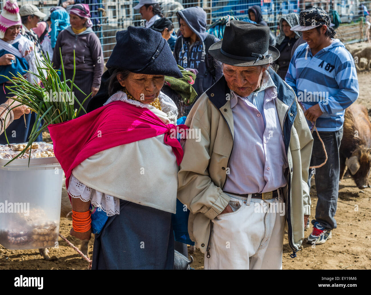 Indigenous indian of ecuador hi-res stock photography and images - Alamy