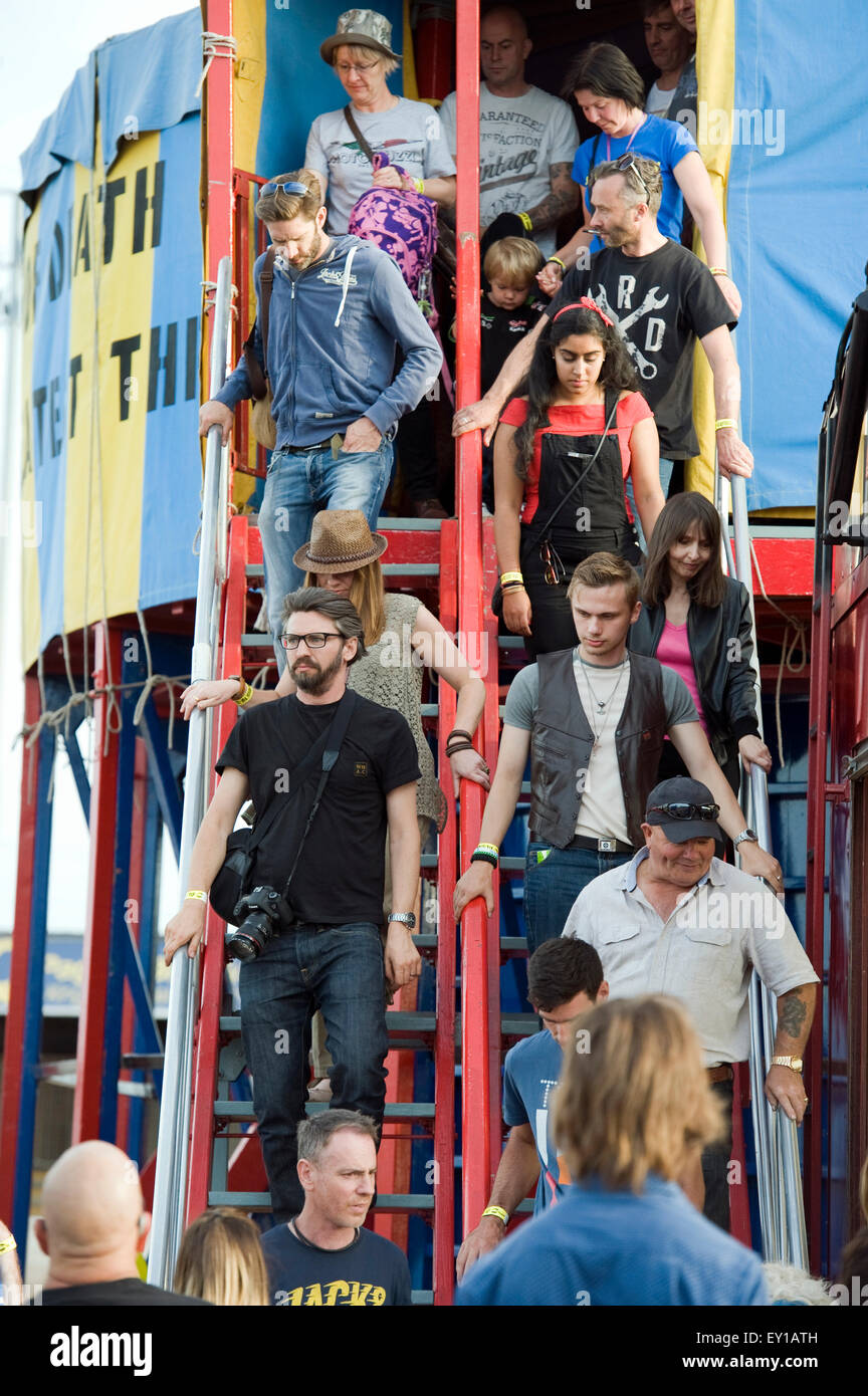 Adrian fox hi-res stock photography and images - Alamy