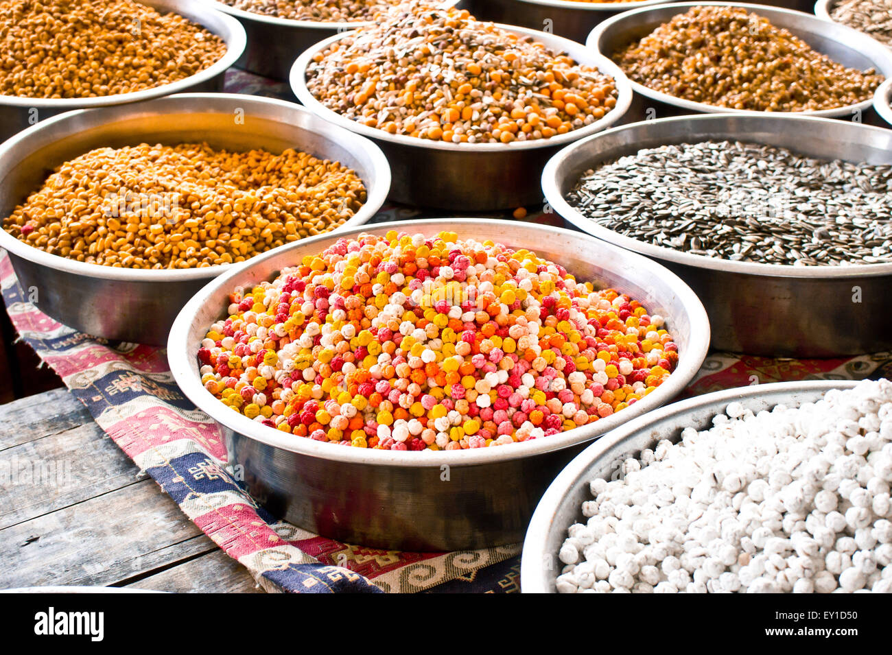 Colorful display of nutes and seeds at a Turkish market Stock Photo - Alamy