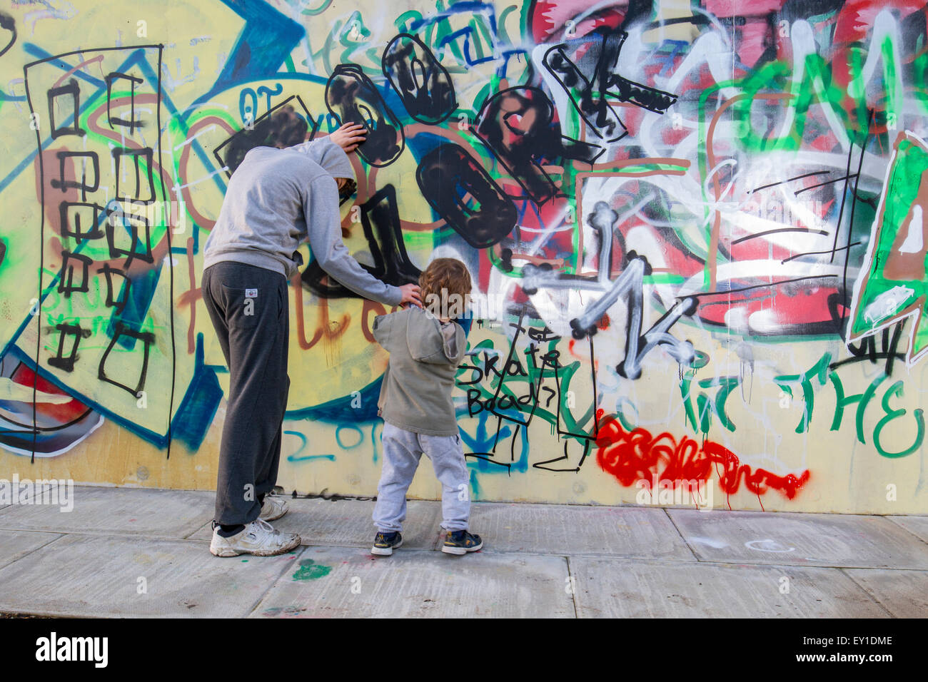 Graffiti colours hi-res stock photography and images - Alamy