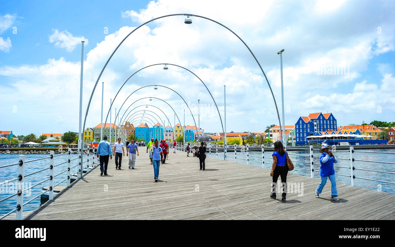 Curacao Willemstad Bridge Stock Photos & Curacao Willemstad Bridge ...