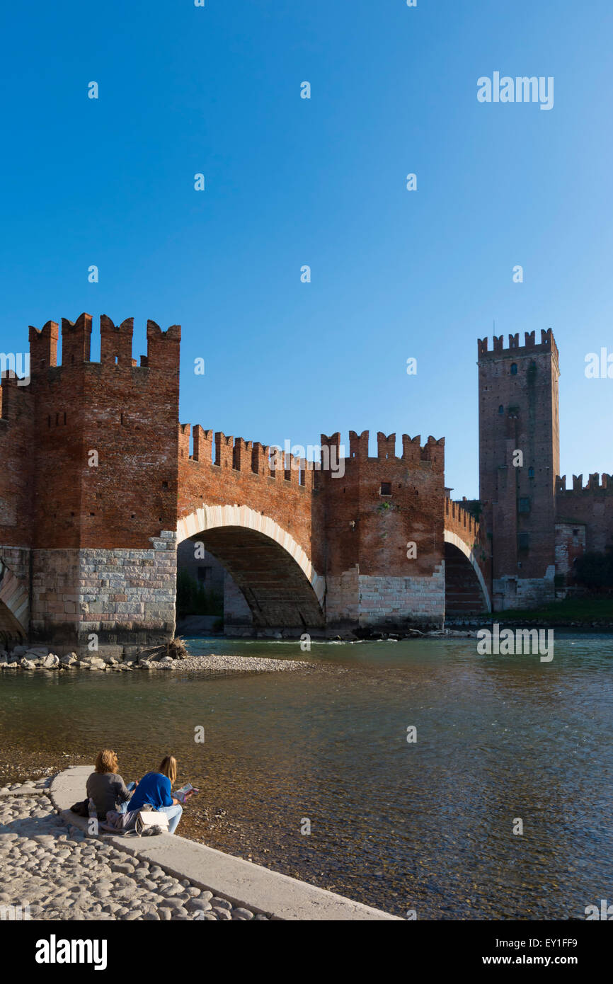 Verona italy castelvecchio castle hi-res stock photography and images ...