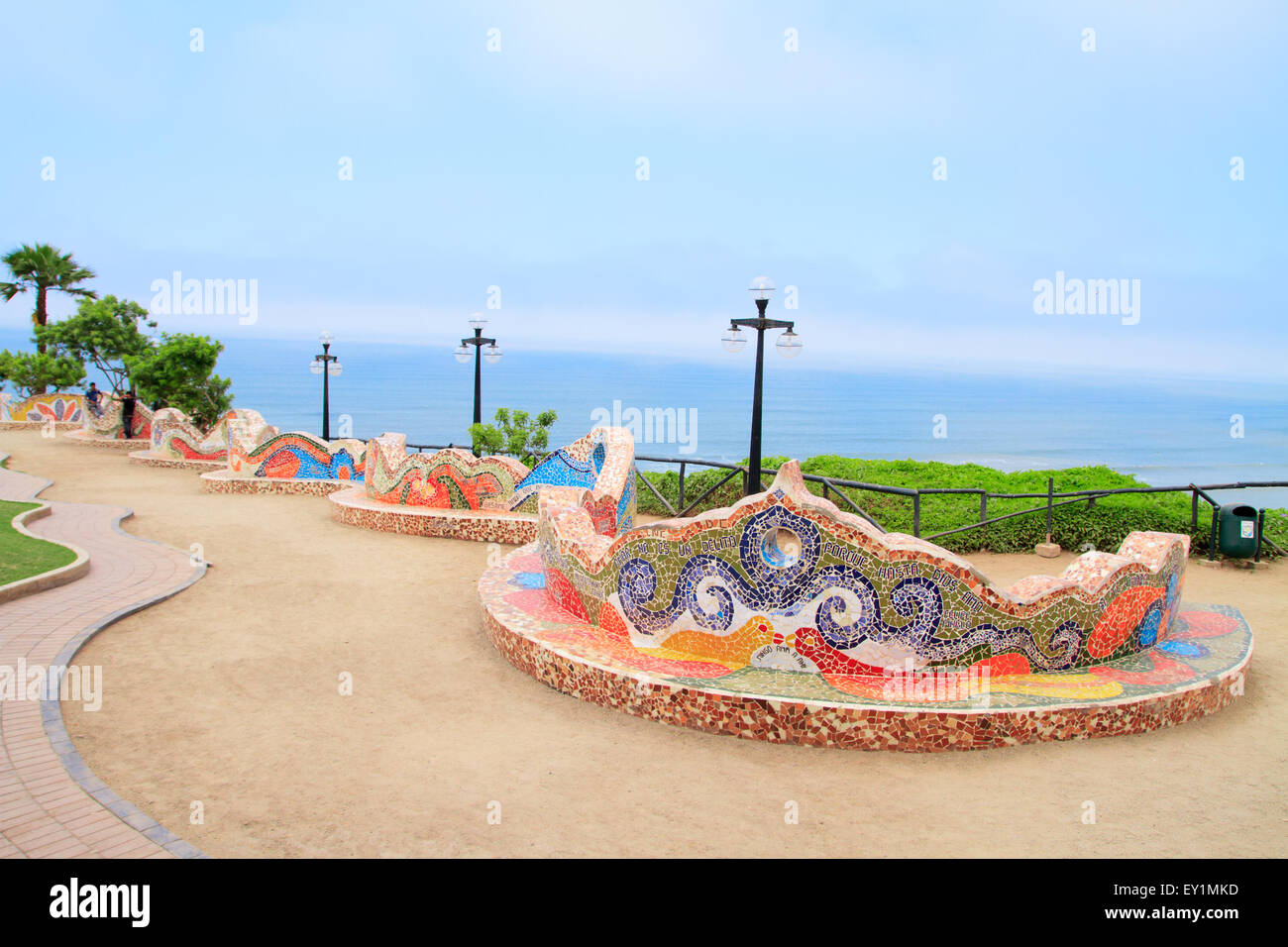 El Parque del Amor, love park in Miraflores, Lima, Peru Stock Photo - Alamy
