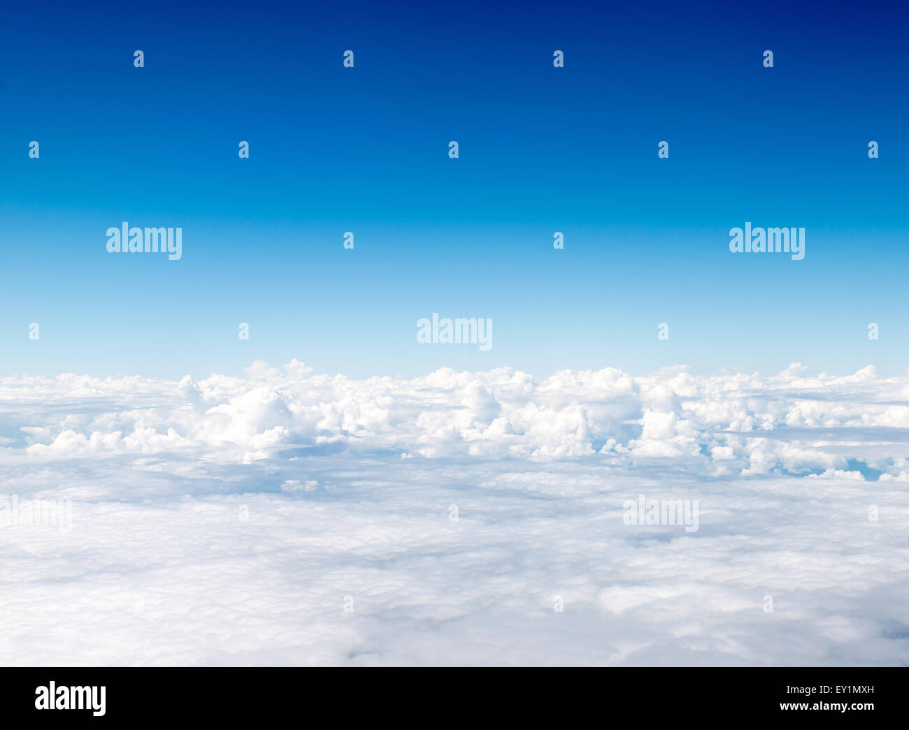 Cloud sky weather white hi-res stock photography and images - Alamy