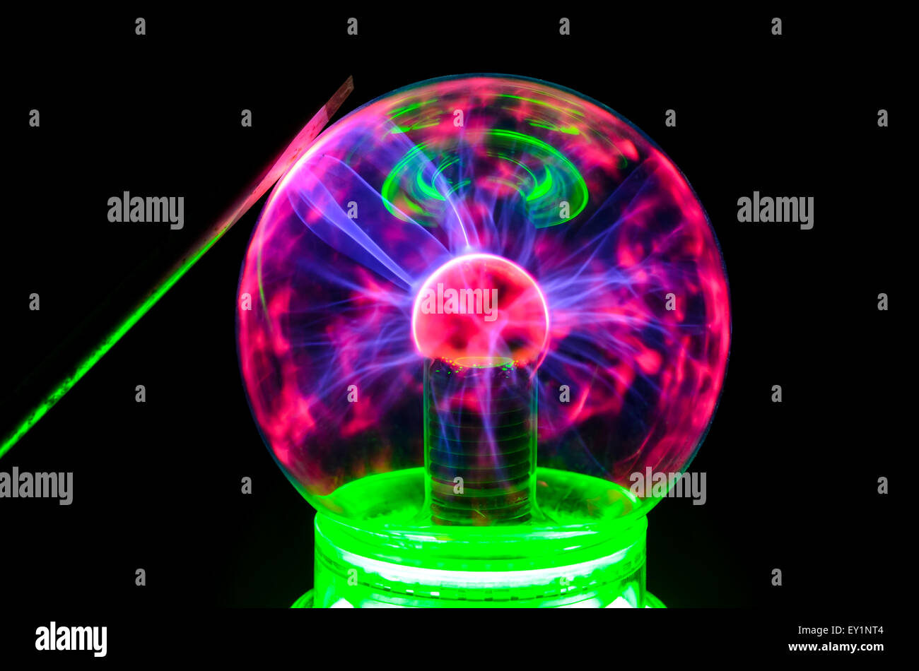 Tesla coil arc discharge hi-res stock photography and images - Alamy