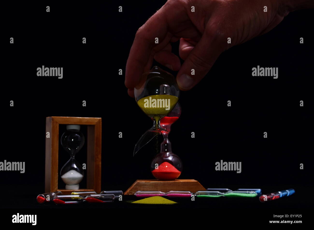 Broken Glass Hourglass Stock Photo - Alamy