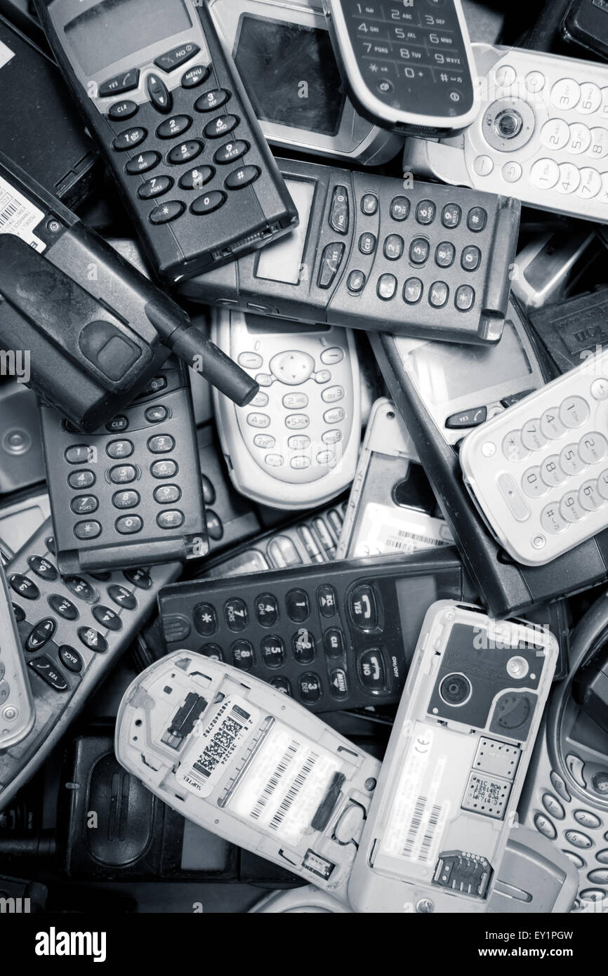scatered mobile phones ready for recycle e-waste Stock Photo - Alamy
