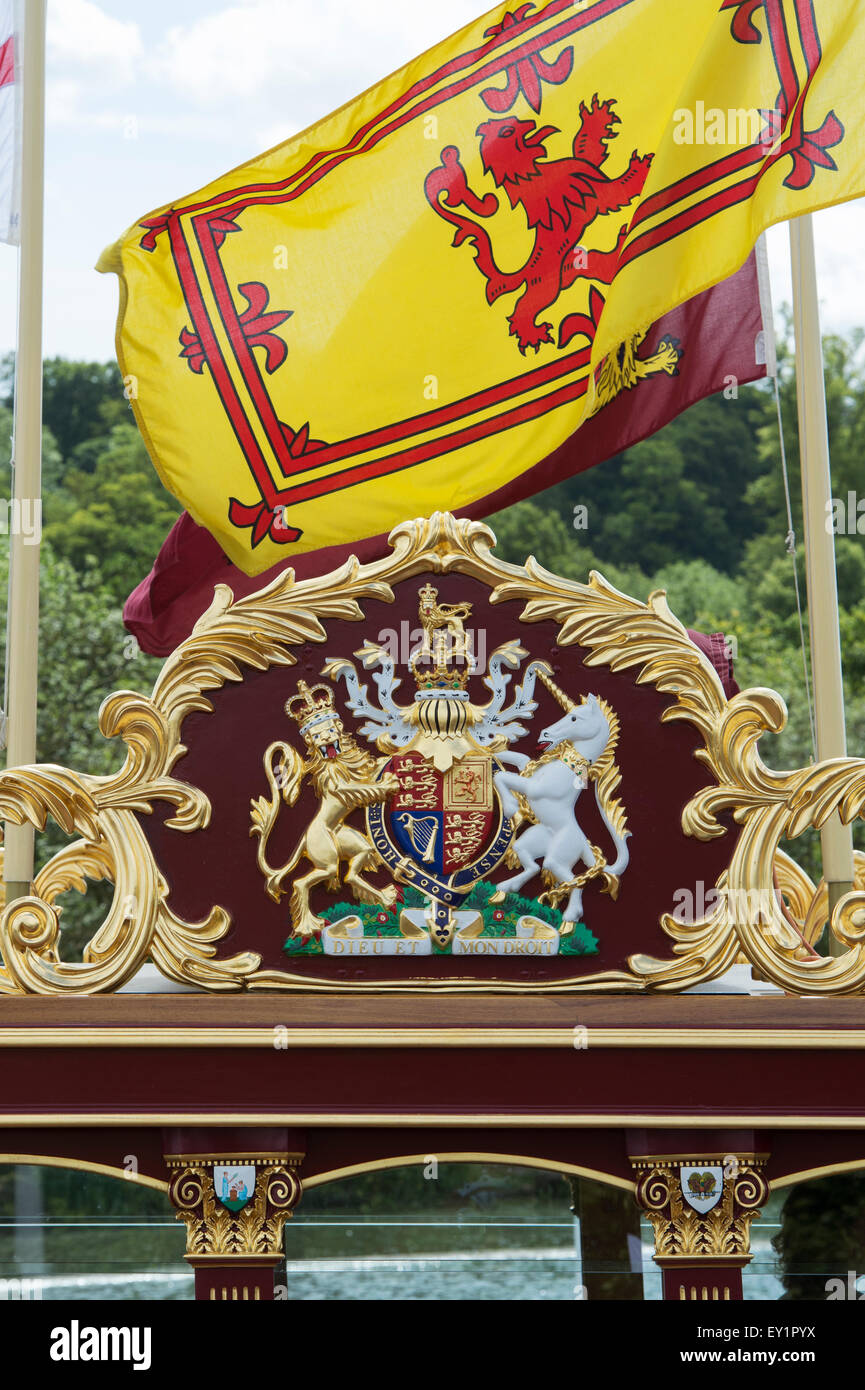 Royal crest on The Queen's Rowbarge Gloriana at the Thames Traditional ...