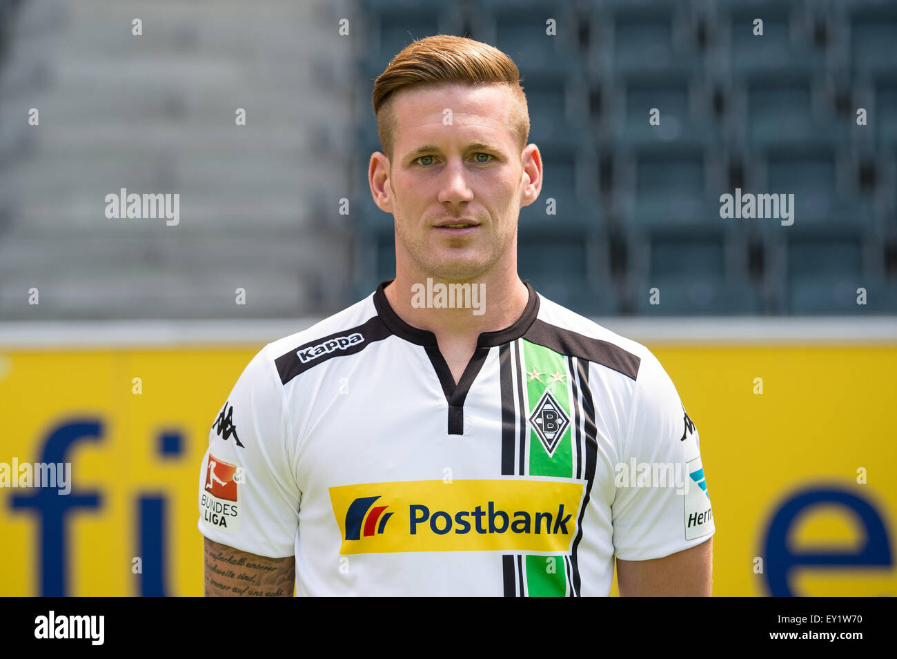 Moenchengladbach mannschaftsfoto hi-res stock photography and images ...