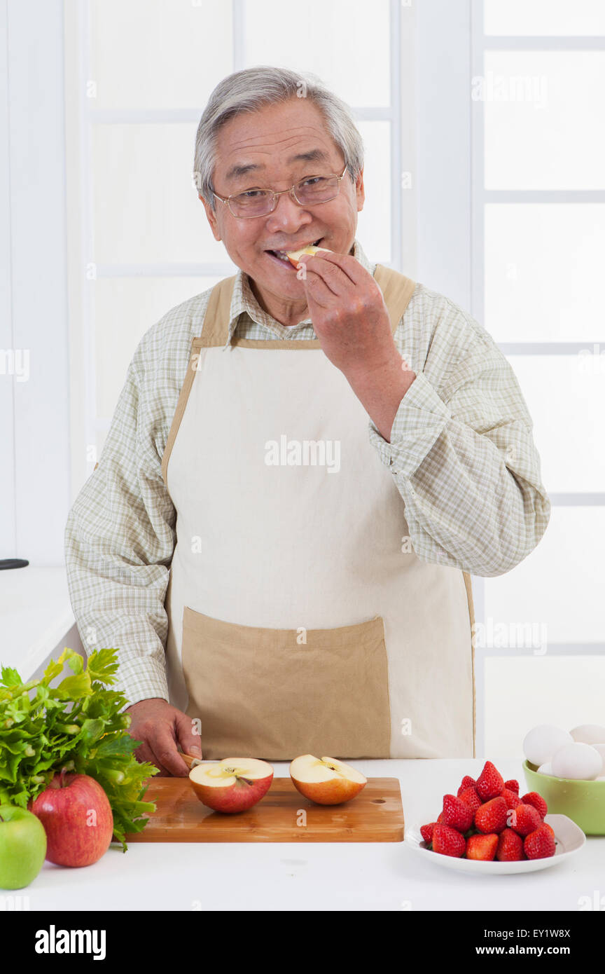 Apple smiley hi-res stock photography and images - Alamy