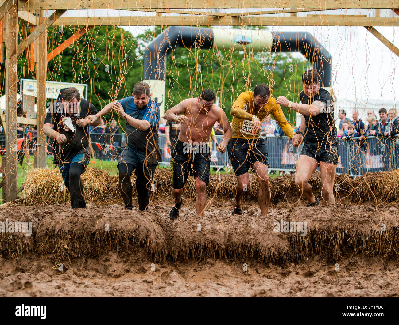 Tough mudder hi-res stock photography and images - Alamy