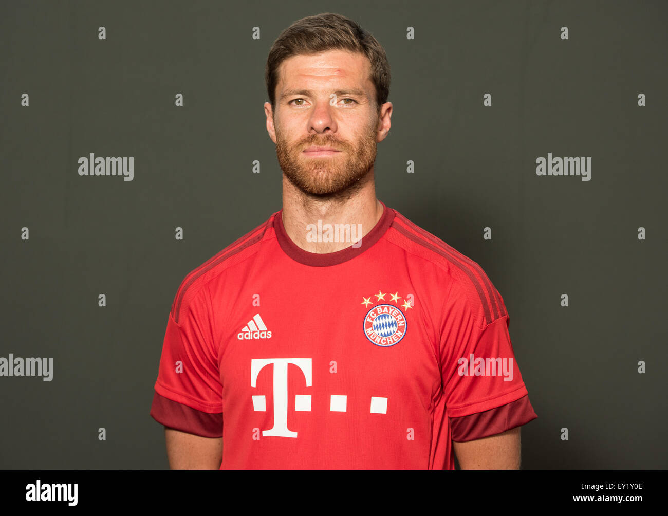 German Soccer Bundesliga 2015/16 - Photocall of FC Bayern Munich on 16 ...