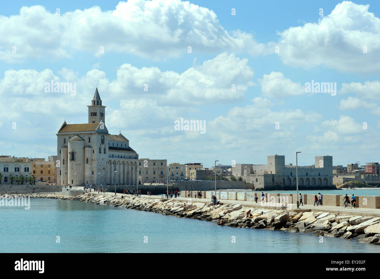 Trani skyline hi-res stock photography and images - Alamy
