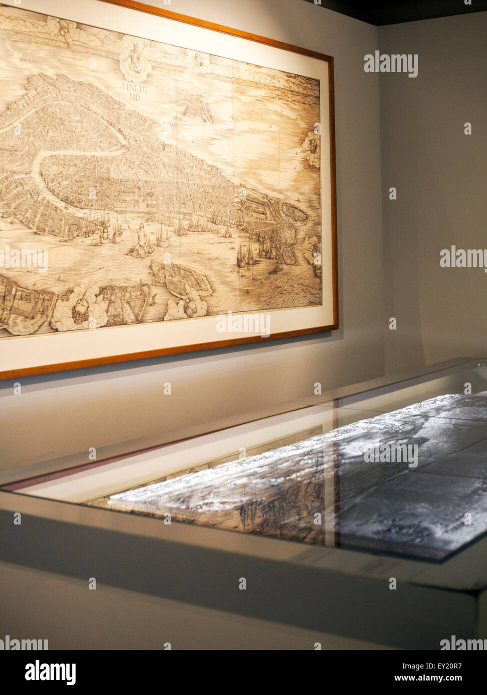 Museo Correr: Jacopo de'Barbari's map of Venice with wood carving ...