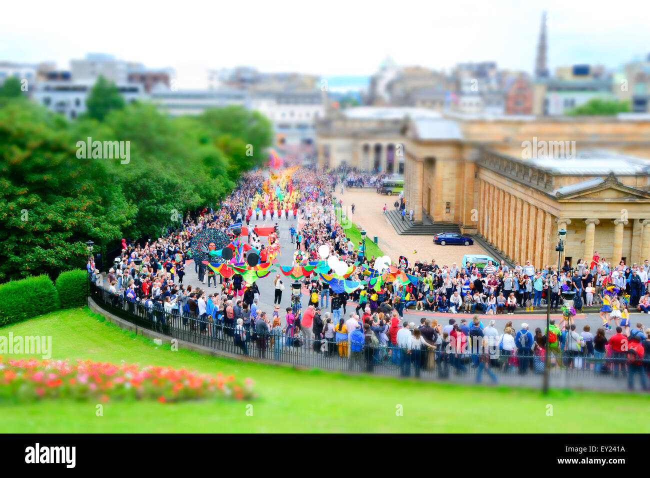 Edinburgh festival hi-res stock photography and images - Alamy