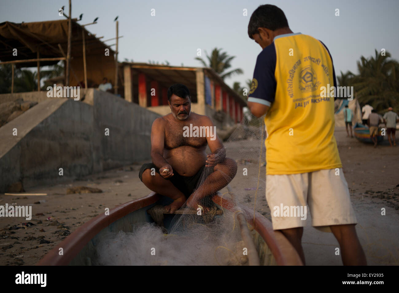 Net cleaning hi-res stock photography and images - Alamy