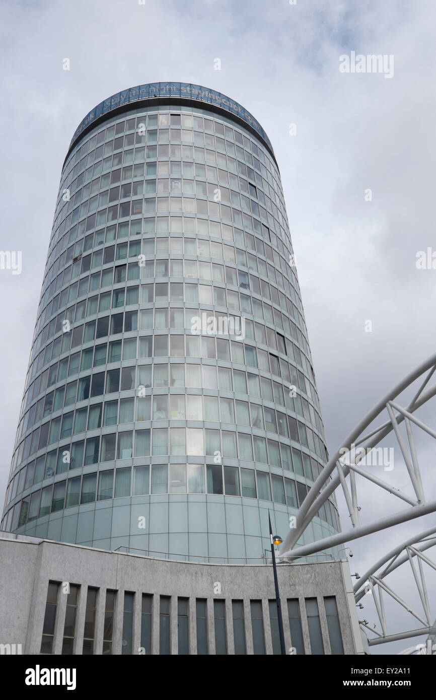 Rotunda building in Birmingham city centre Stock Photo - Alamy