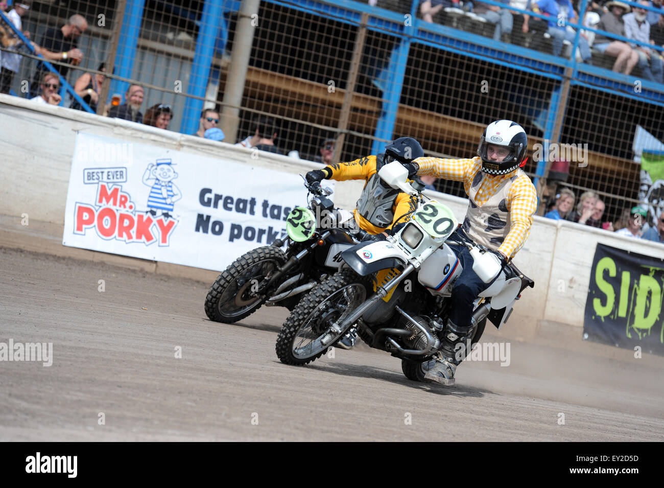 Kings Lynn, Norfolk, UK. 18/07/2015. Riders in the Street race at Dirt ...