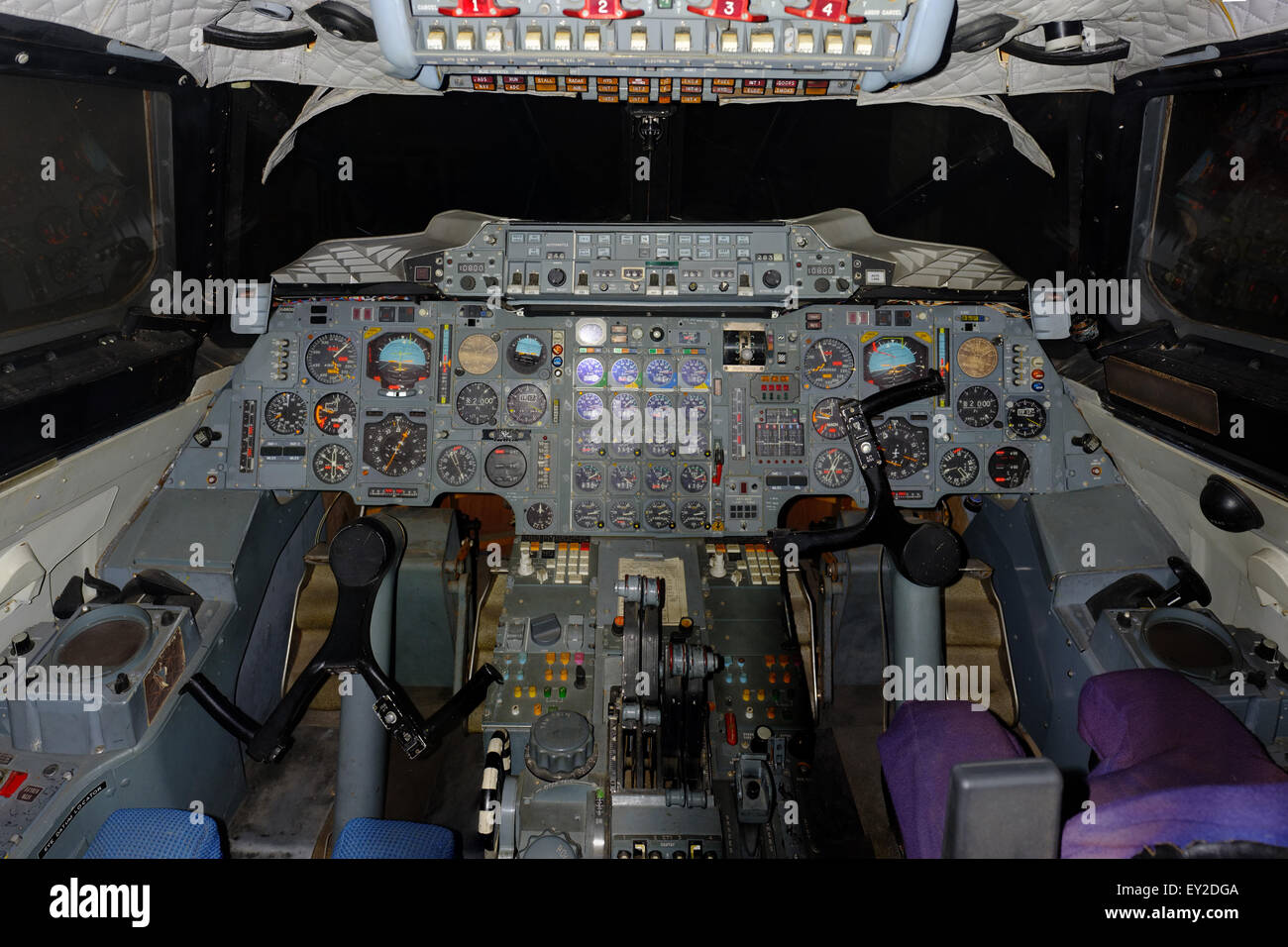 The original cockpit prototype used to help design the world's first ...