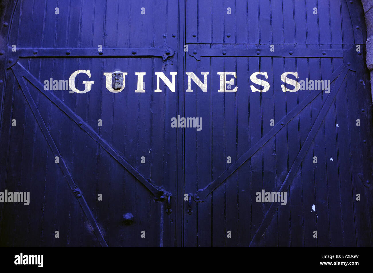 Guinness organization hi-res stock photography and images - Alamy