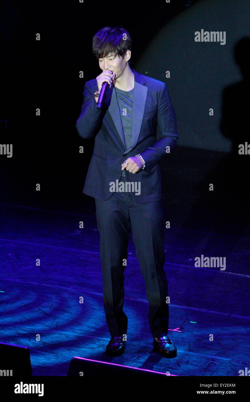 Taipei, Taiwan, China. 19th July, 2015. Jae-lim Song attends the fans ...