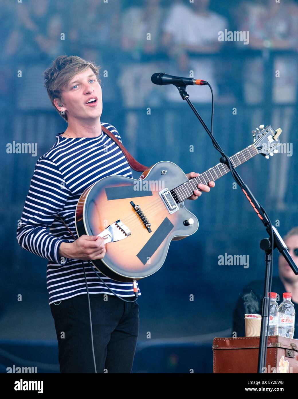 George Ezra plays Glastonbury Festival at Worthy Farm on 27/06/2015 at ...