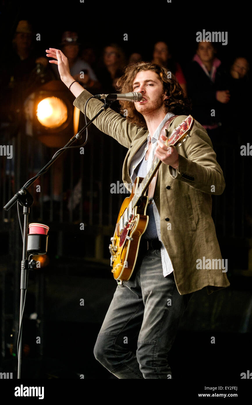 Hozier plays Glastonbury Festival at Worthy Farm on 28/06/2015 at ...