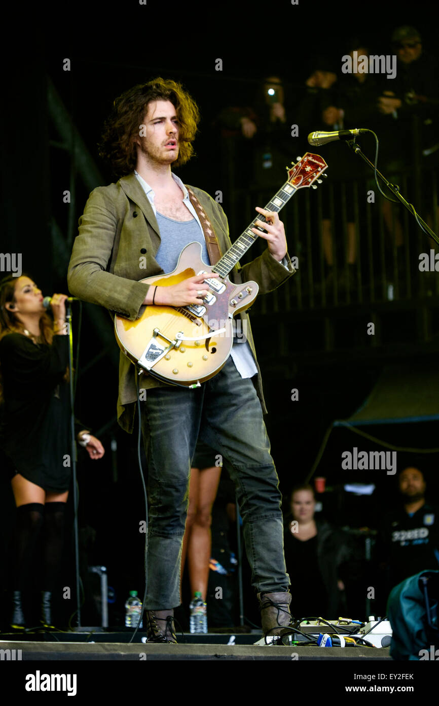 Hozier plays Glastonbury Festival at Worthy Farm on 28/06/2015 at ...
