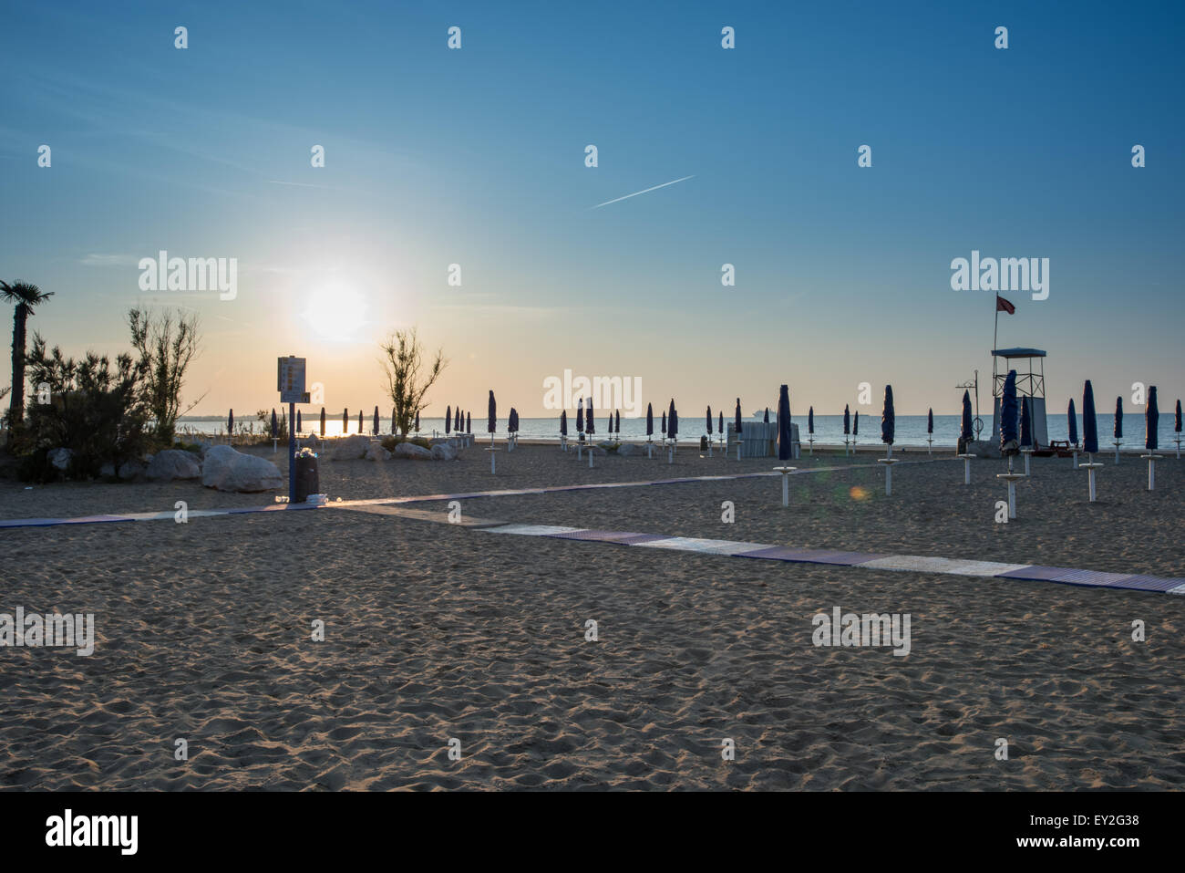 Lido Beach Venice Sunrise Italy May 18th 2015 Stock Photo - Alamy