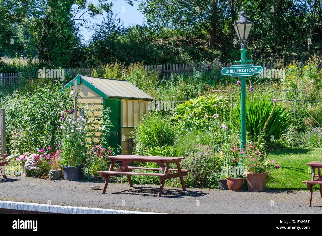 North Dorset Railway Trust, Shillingstone Railway Station platform ...