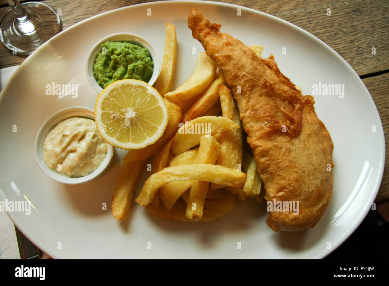 Tartar sauce hi-res stock photography and images - Alamy