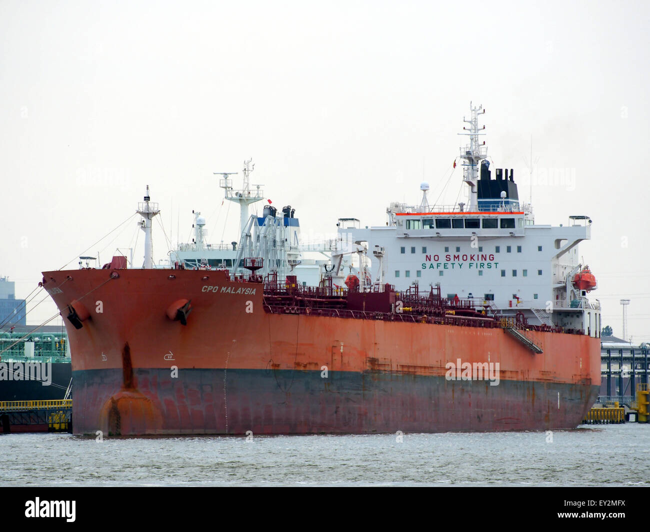 Malaysia oil tanker hi-res stock photography and images - Alamy