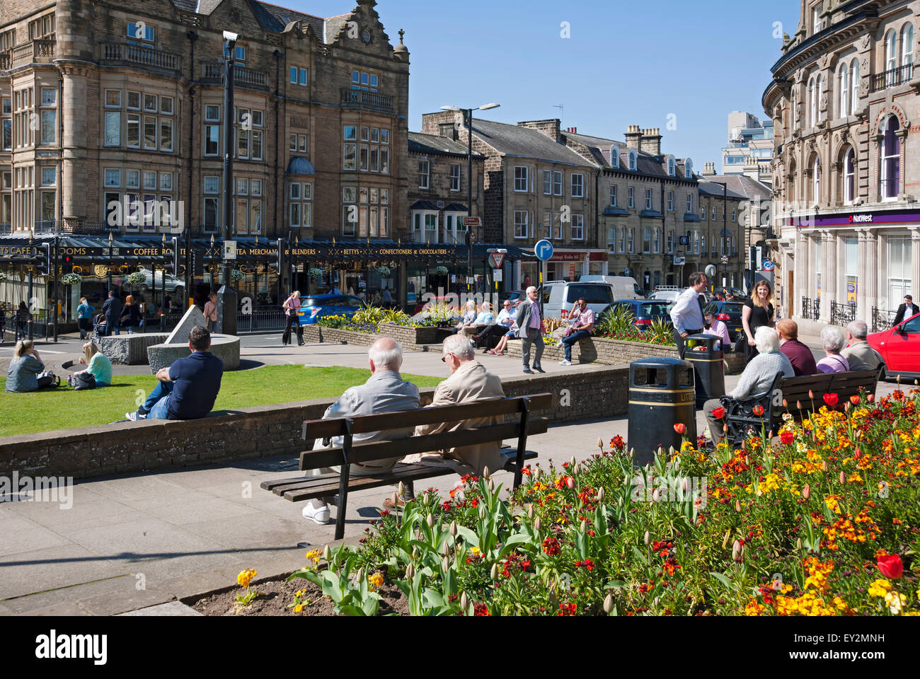 Harrogate Town Centre In Spring High Resolution Stock Photography and ...