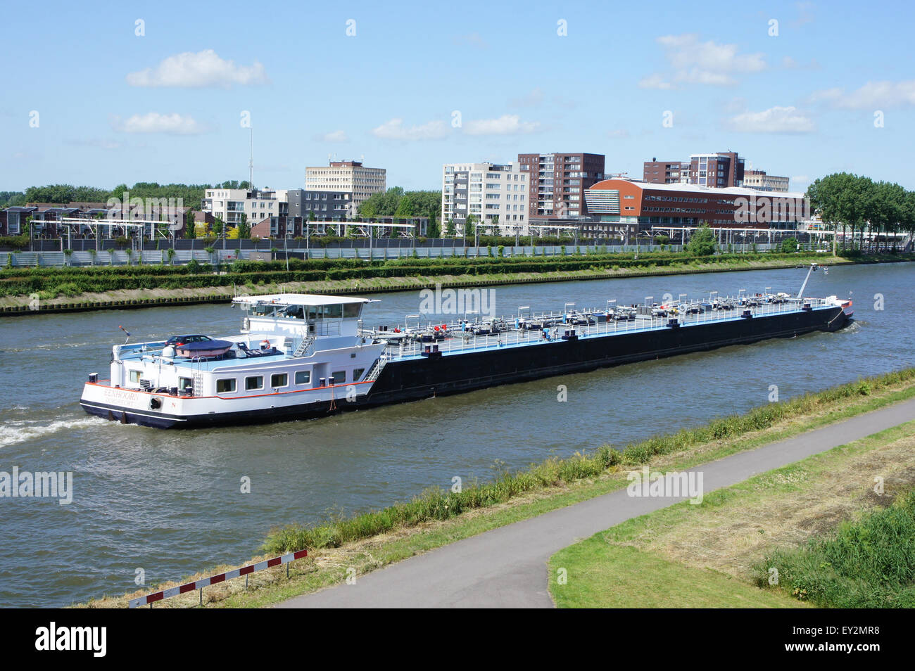 The Eenhoorn, a container ship and oil tanker, is navigating the ...