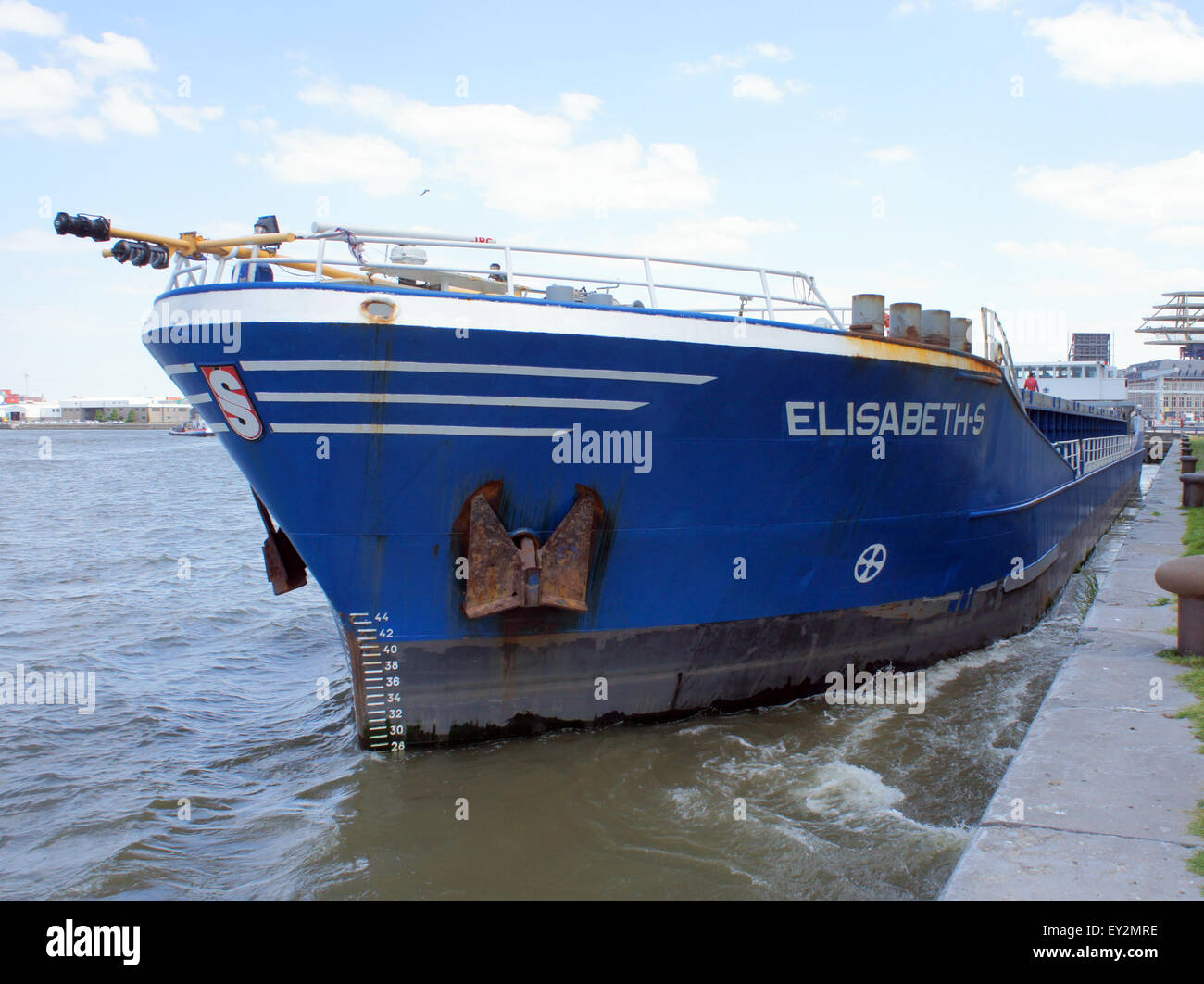 The Elisabeth-S, with IMO 9148130, is a container ship operating from ...