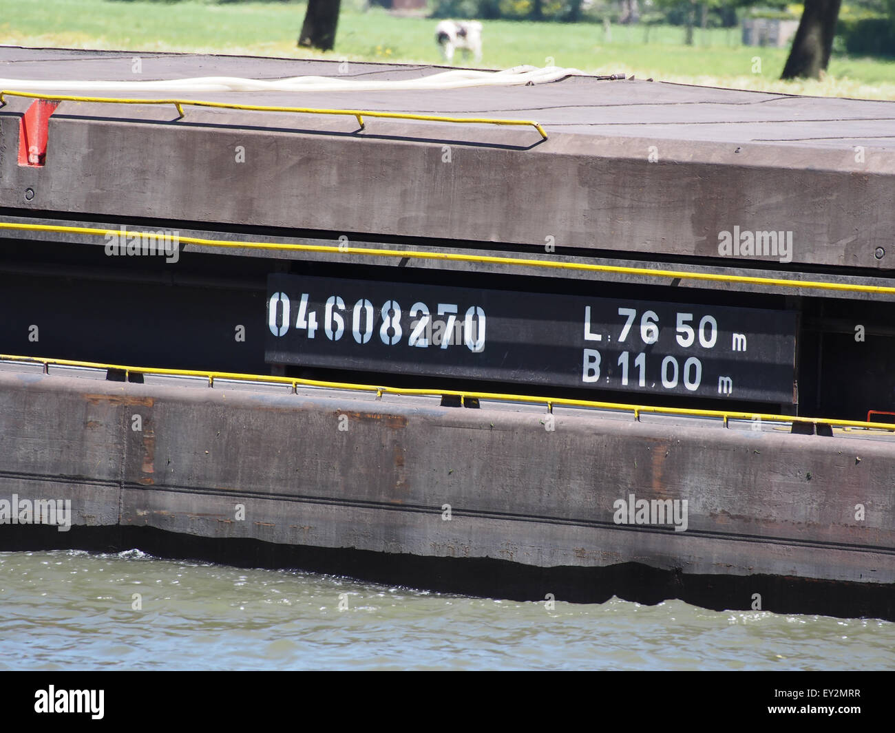ENI 04608270 is a container ship operating on the Amsterdam-Rijn Canal ...