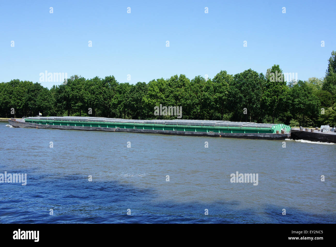The 'Jacob' is a container ship and oil tanker operating on the ...