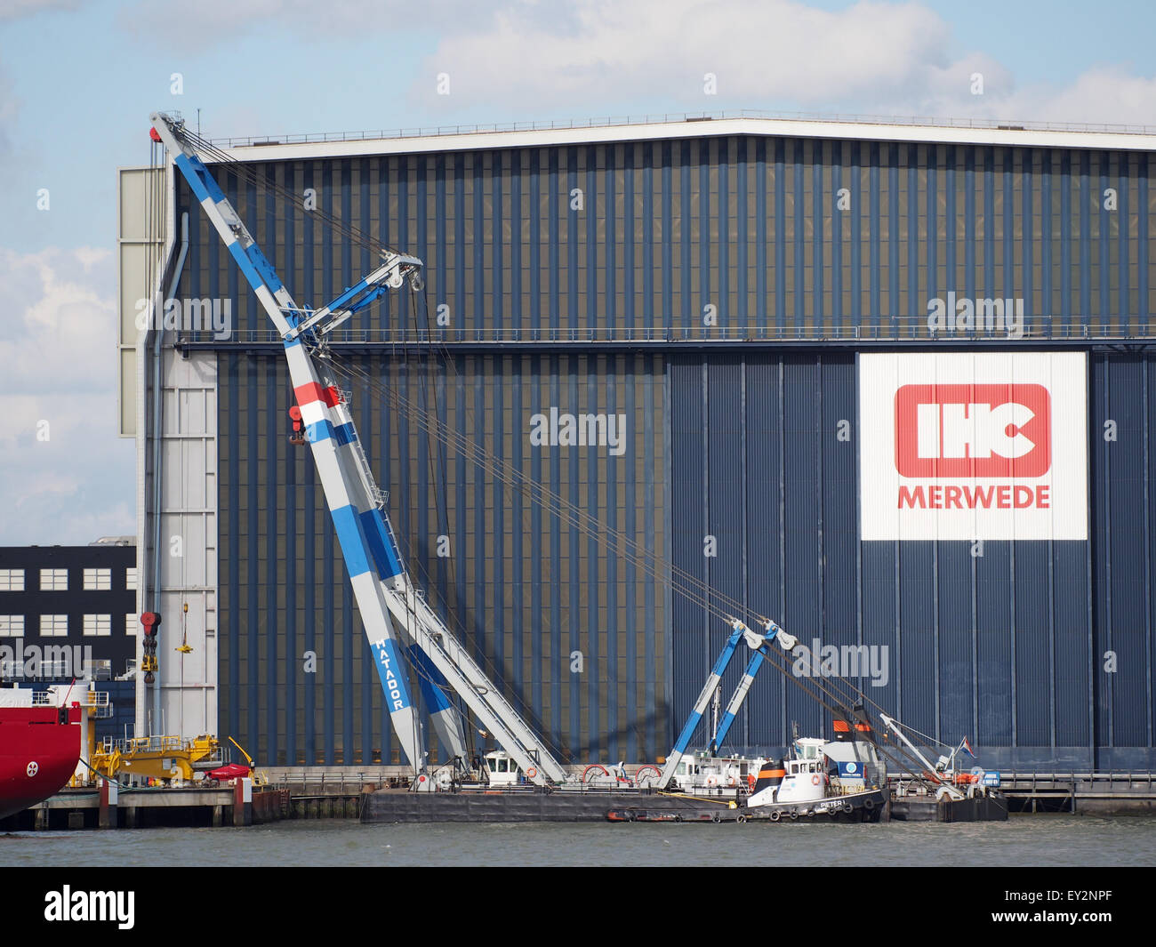 Matador floating crane IMO 8639364 at the Nieuwe Maas river Stock Photo ...