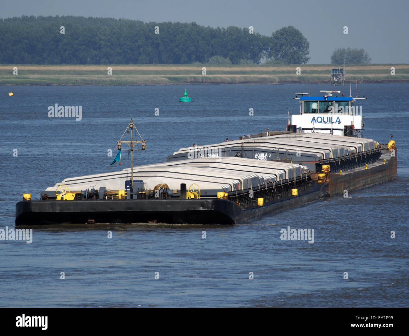 The Aquila series, including vessels ENI 02309873, ENI 02327601, and ...