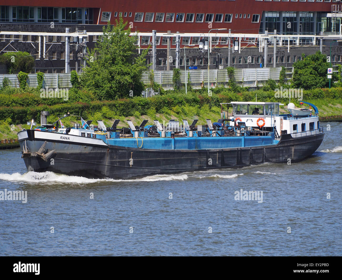 The Rana, a container ship and chemical tanker, is navigating the ...