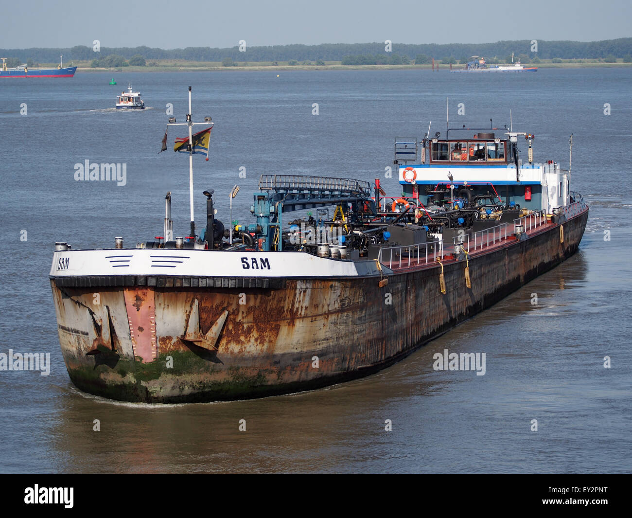 This image captures the 'Sam' container ship (ENI 06004010) at ...
