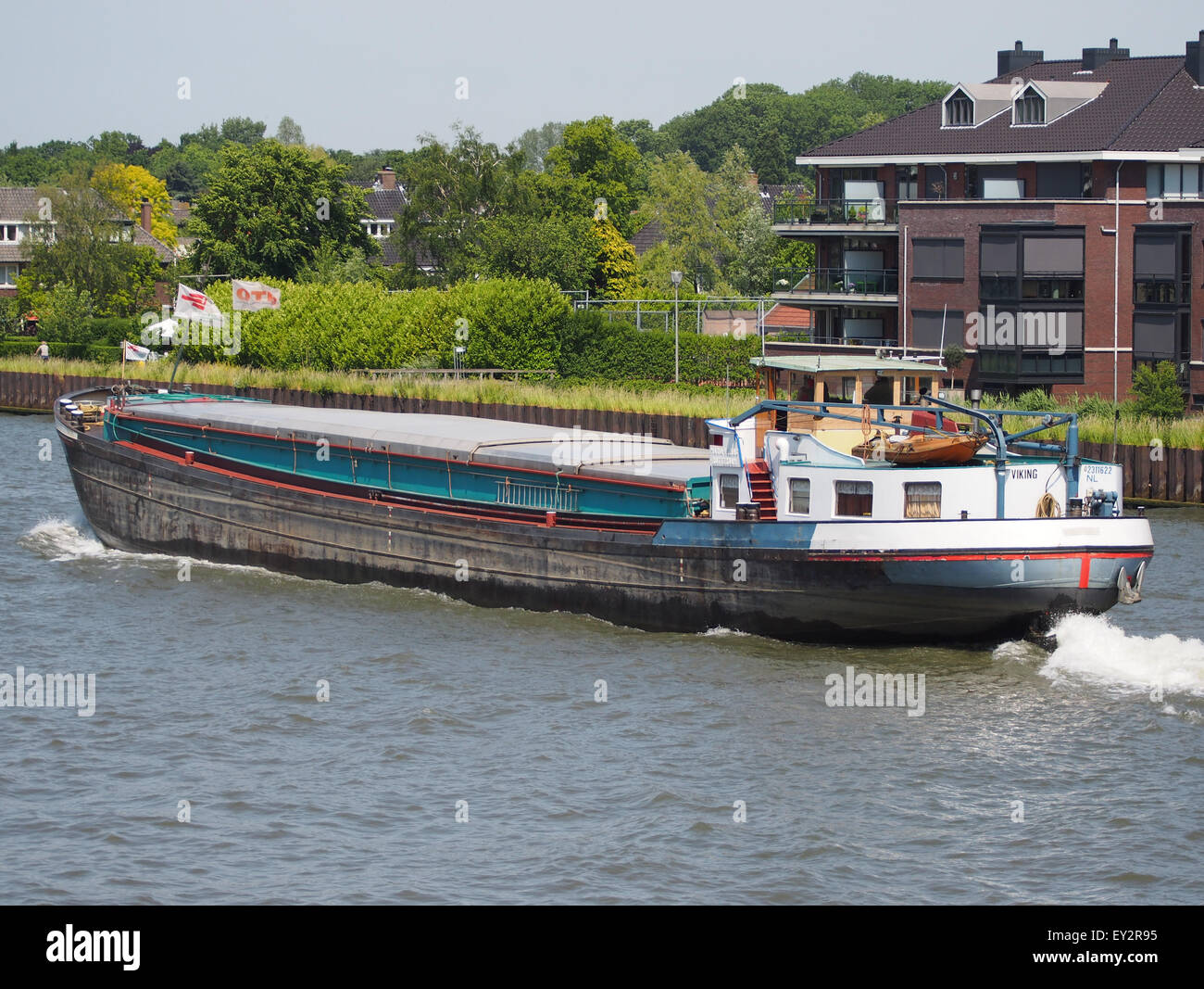 This image shows the Viking container ship, ENI 02311622, navigating ...
